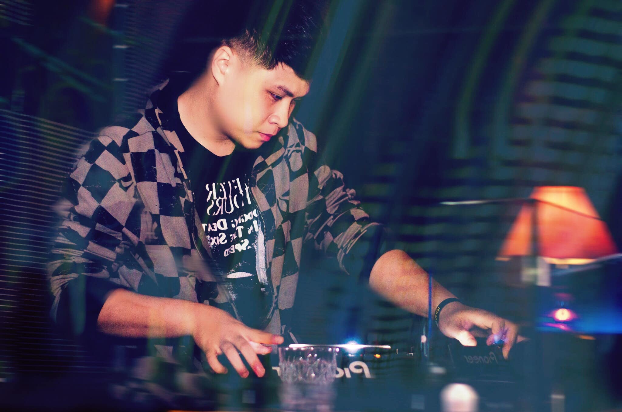 DJ Kevin Kloud - Mở cánh cửa kết nối cảm xúc bằng ngôn từ âm nhạc sôi ...